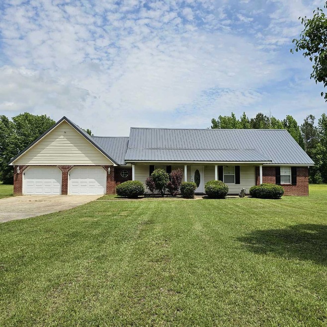 1340 3rd Ave NW, Aliceville, AL 35442 | Homes.com