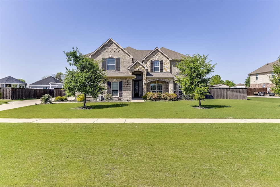 211 Stonegate Way, Red Oak, TX 75154 | Homes.com