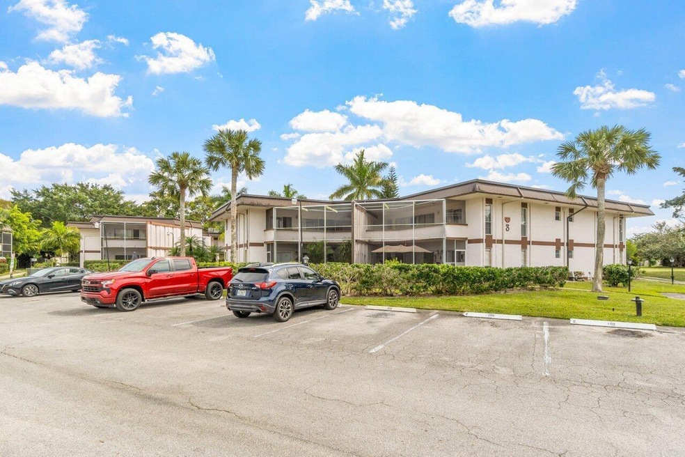 3 Greenway Village N Unit 209, Royal Palm Beach, FL 33411 | MLS# R10963784