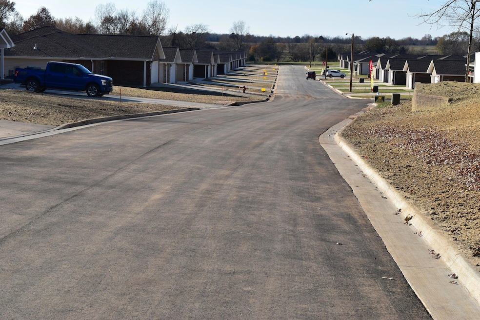 38 Whitley Ln, Monett, MO 65708 | MLS# 60256596