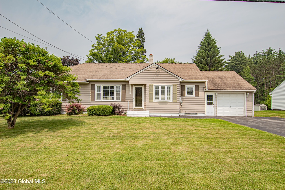 456 S Kingsboro Ave, Johnstown, NY 12095 | MLS# 202320035 | Homes.com