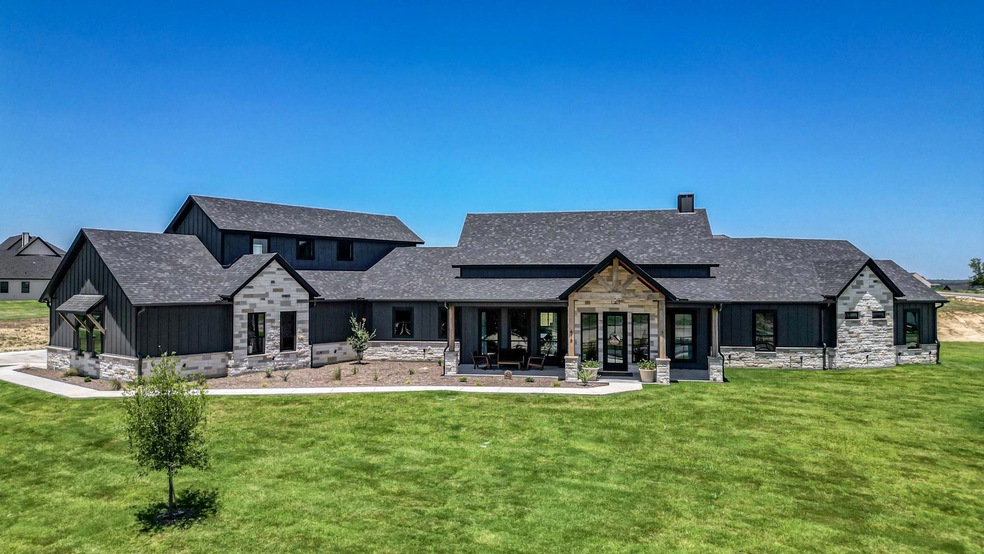 416 Royal Santana Run, Weatherford, TX 76087 | MLS# 20381402