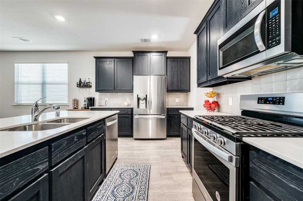 6025 Dandelion Dr, Aubrey, TX 76227 | Homes.com