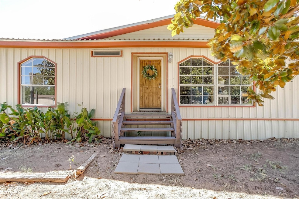 7027 Apache Trail, Weatherford, TX 76087 | Homes.com