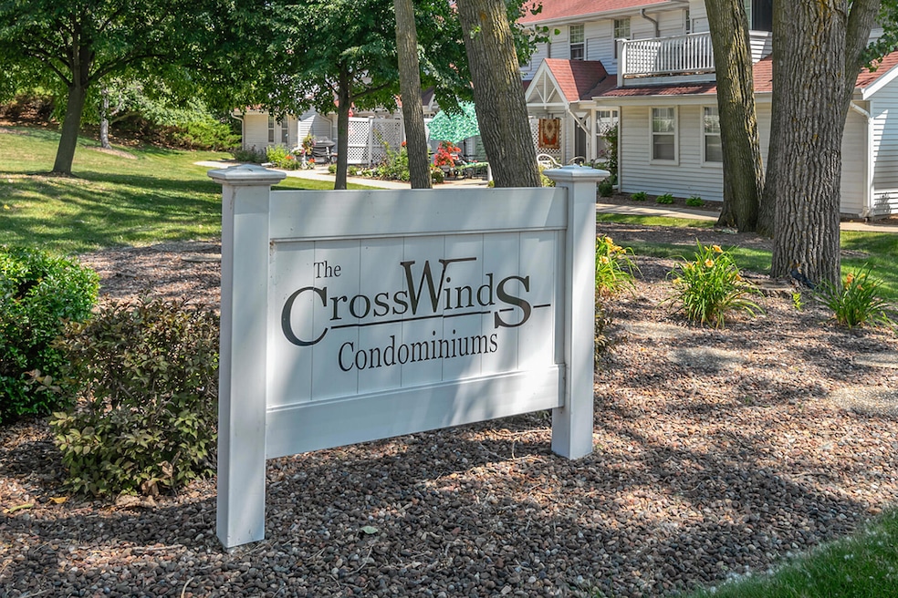 6060 S Crosswinds Dr Unit 6060, Cudahy, WI 53110 | MLS# 1843321