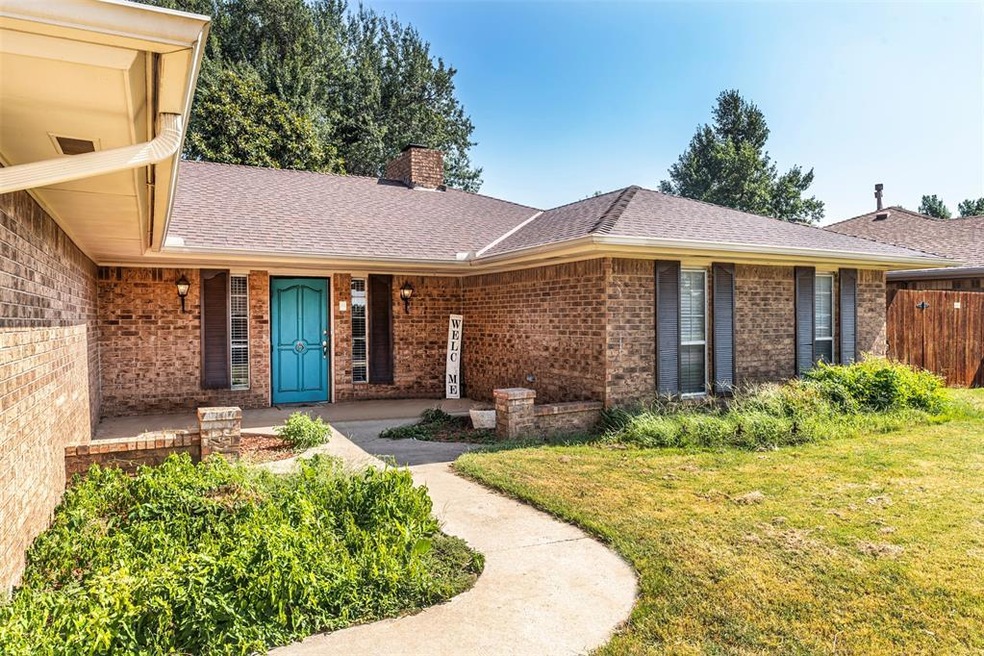 425 SW 99th St, Oklahoma City, OK 73139 | MLS# 1079639 | Homes.com