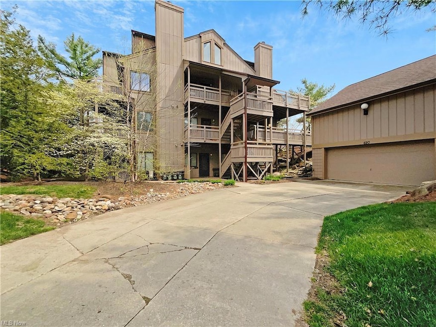 630 Meredith Ln, Cuyahoga Falls, OH 44223 | Homes.com