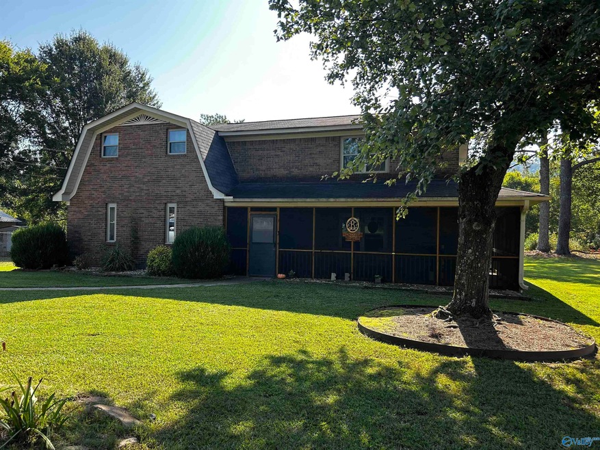 1121A Valley Dr, Attalla, AL 35954 | MLS# 21843901