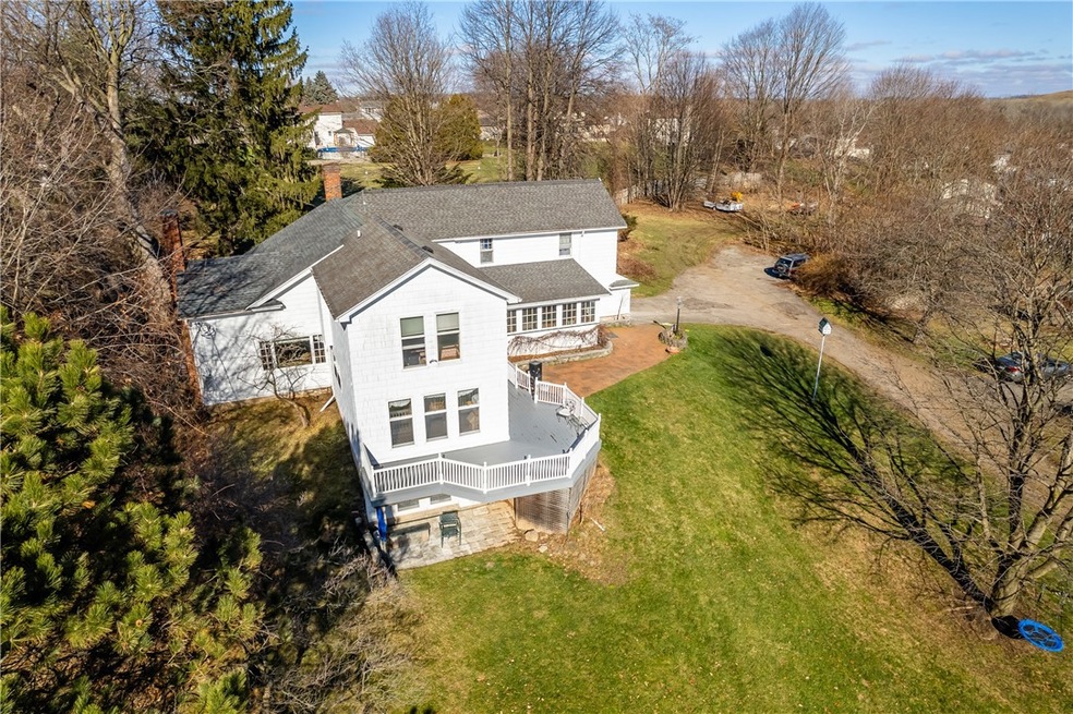 1710 Ayrault Rd Fairport Ny 14450 Mls R1518454