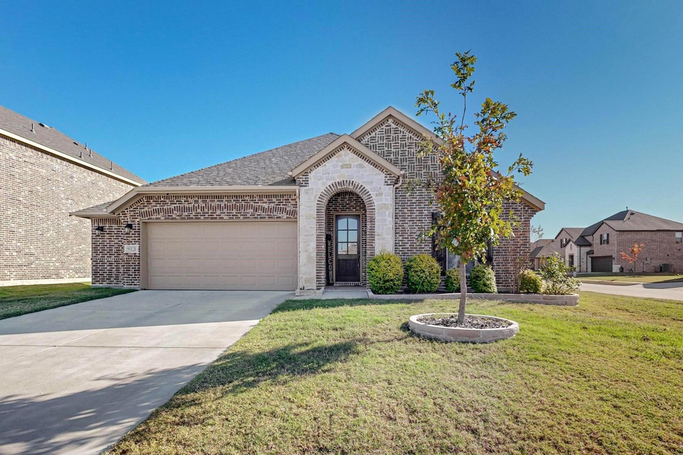 912 Newberry Ln, Royse City, TX 75189 | Homes.com