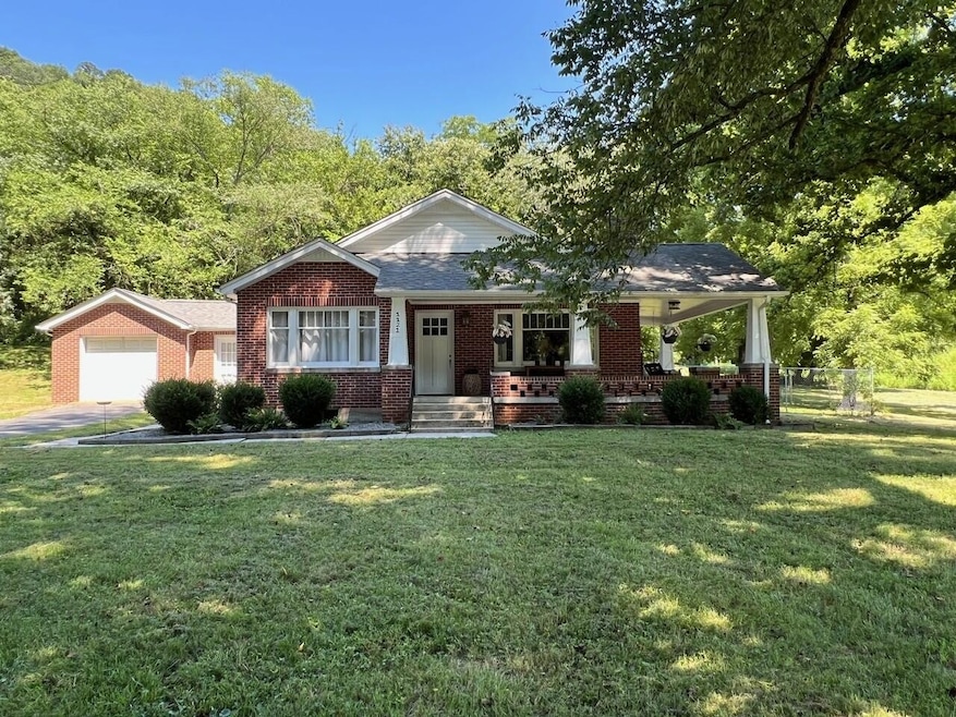 1121 S Grundy Quarles Hwy, Gainesboro, TN 38562 | Homes.com