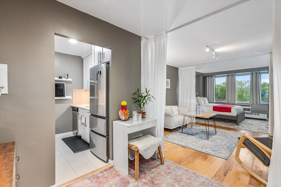 220-55 46th Ave Unit 8N, Bayside, NY 11361 | Homes.com