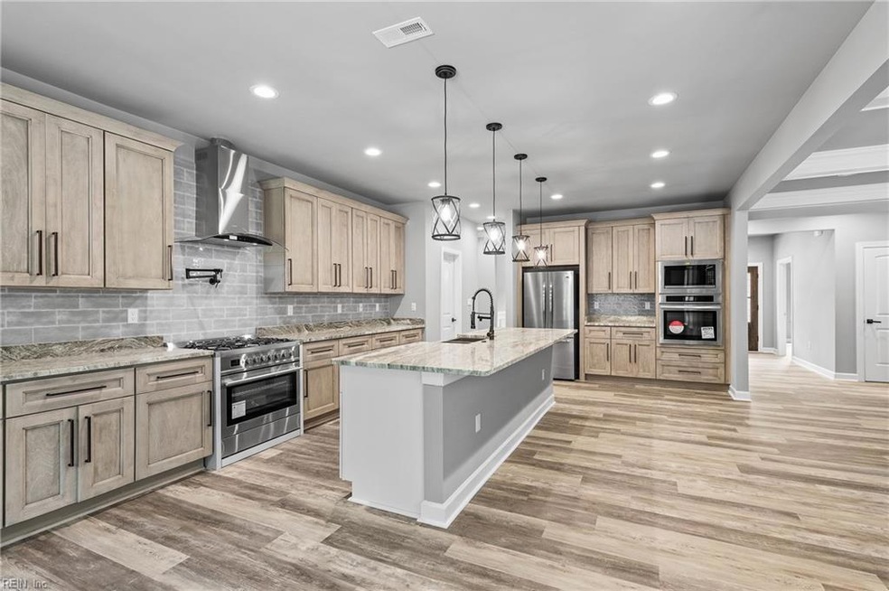 1298 Creekway Dr, Smithfield, VA 23430 | Homes.com 1298 Creekway Dr, Smithfield, VA 23430 | Homes.com