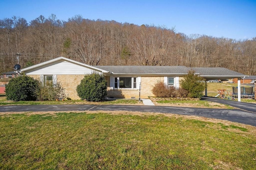 478 S Grundy Quarles Hwy, Gainesboro, TN 38562 | Homes.com