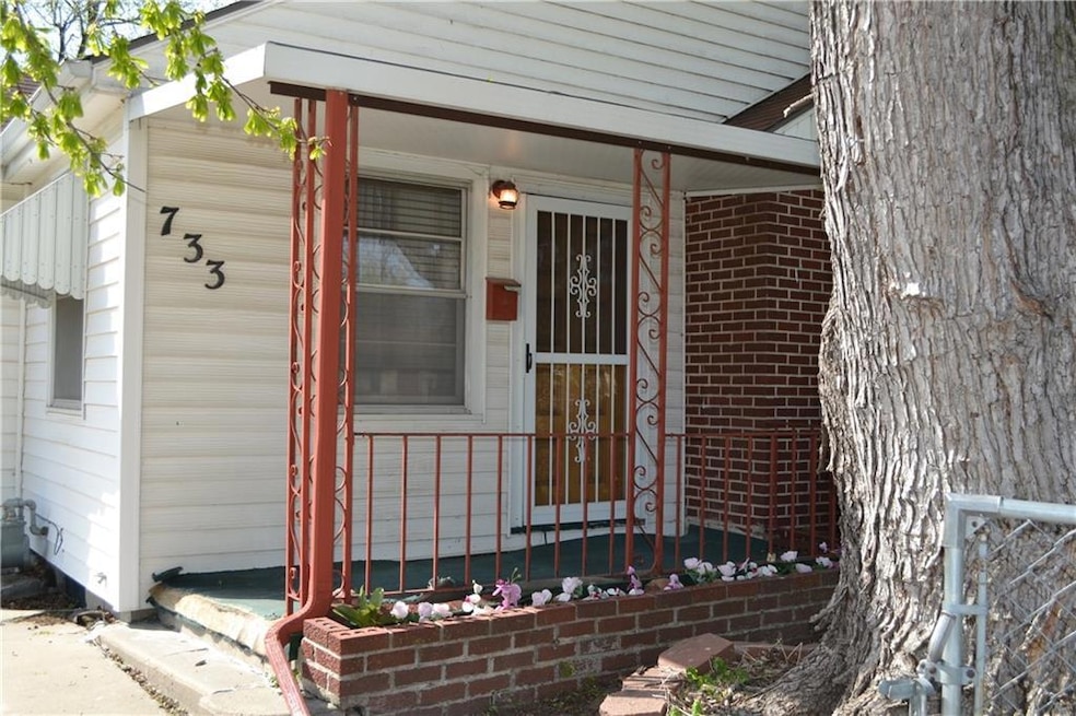733 NE Kellam Ave, Topeka, KS 66616 | Homes.com