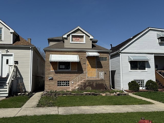 2728 N Mont Clare Ave, Chicago, IL 60707 | Homes.com