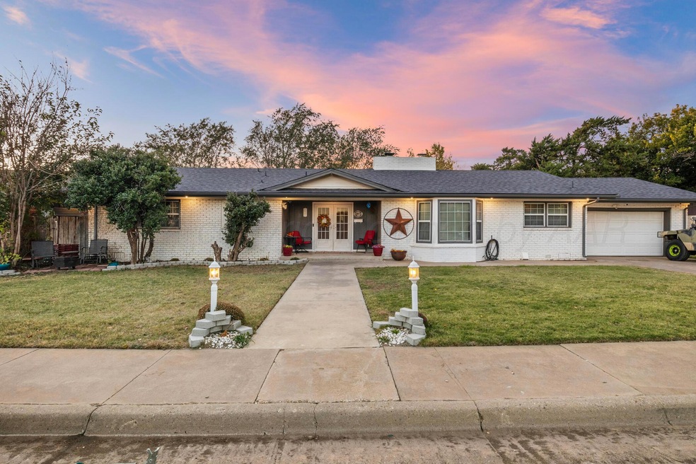 105 Chelsea Ave, Dumas, TX 79029 | Homes.com