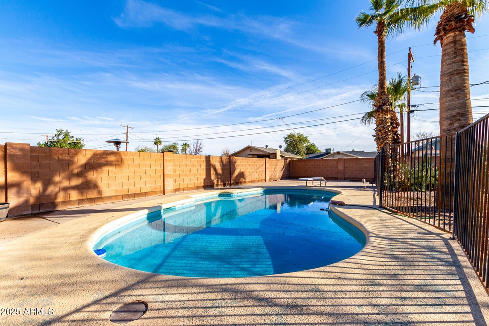 2115 W 1st Place, Mesa, AZ 85201 | Homes.com