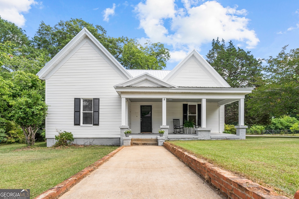 301 Hart Ave, Union Point, GA 30669 | Homes.com