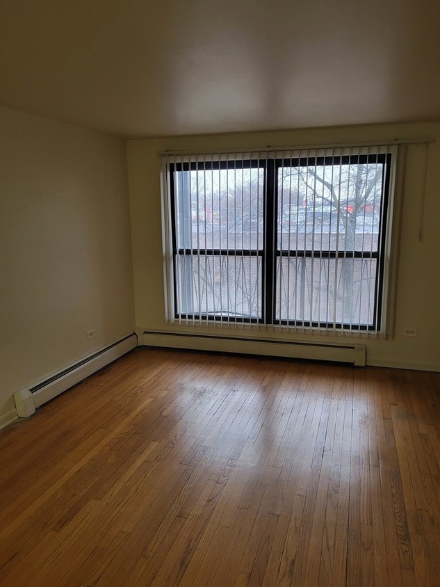 8222 S King Dr Unit 2C, Chicago, IL 60619 | MLS# MRD11998175