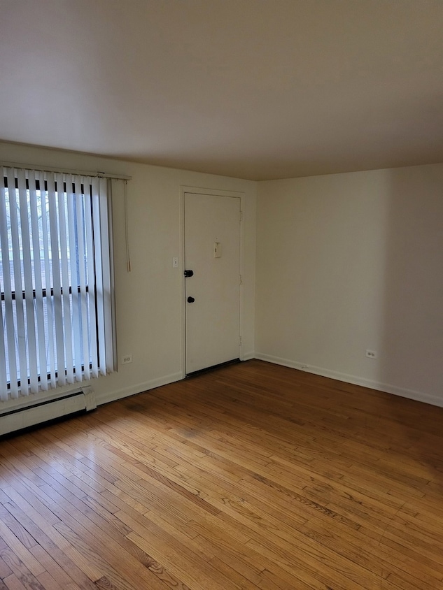 8222 S King Dr Unit 2C, Chicago, IL 60619 | MLS# MRD11998175