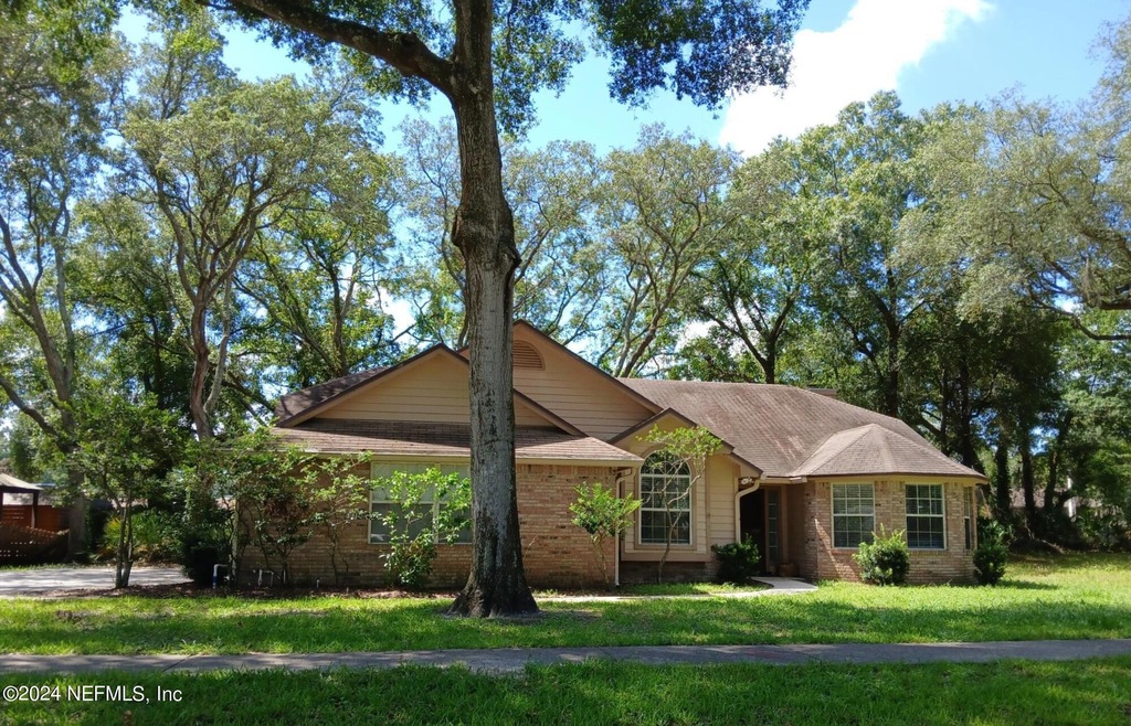 11032 Raley Creek Dr S, Jacksonville, FL 32225 | MLS# 2025414 | Homes.com 11032 Raley Creek Dr S, Jacksonville, FL 32225 | MLS# 2025414 | Homes.com