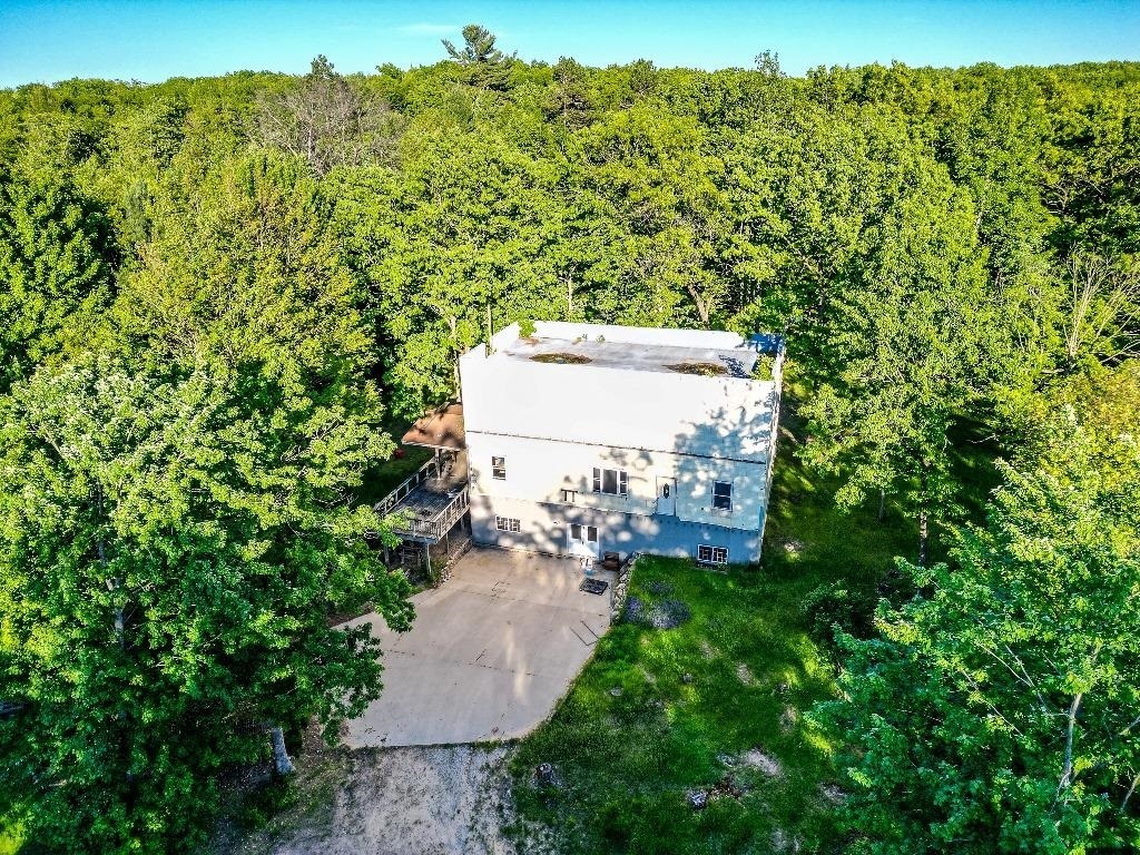 3676 N Harrison Ave, Harrison, MI 48625 | Homes.com