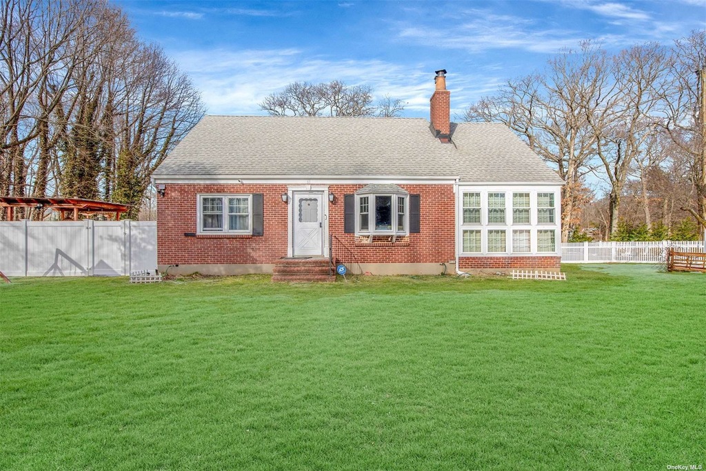 163 N Country Rd, Port Jefferson, NY 11777 | Homes.com