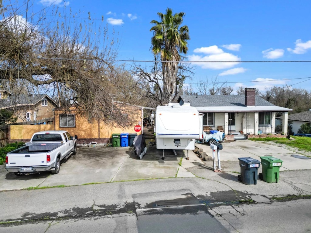 1629 River Rd, Modesto, CA 95351 | Homes.com