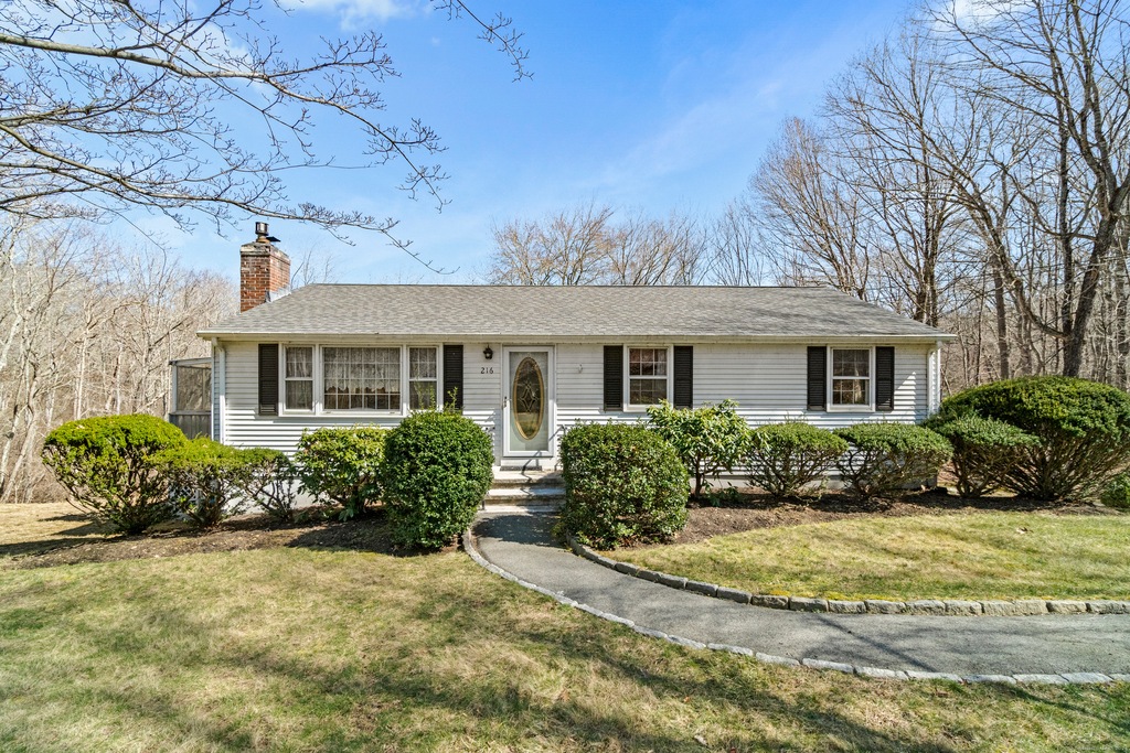 216 E Pond Meadow Rd, Westbrook, CT 06498 | Homes.com