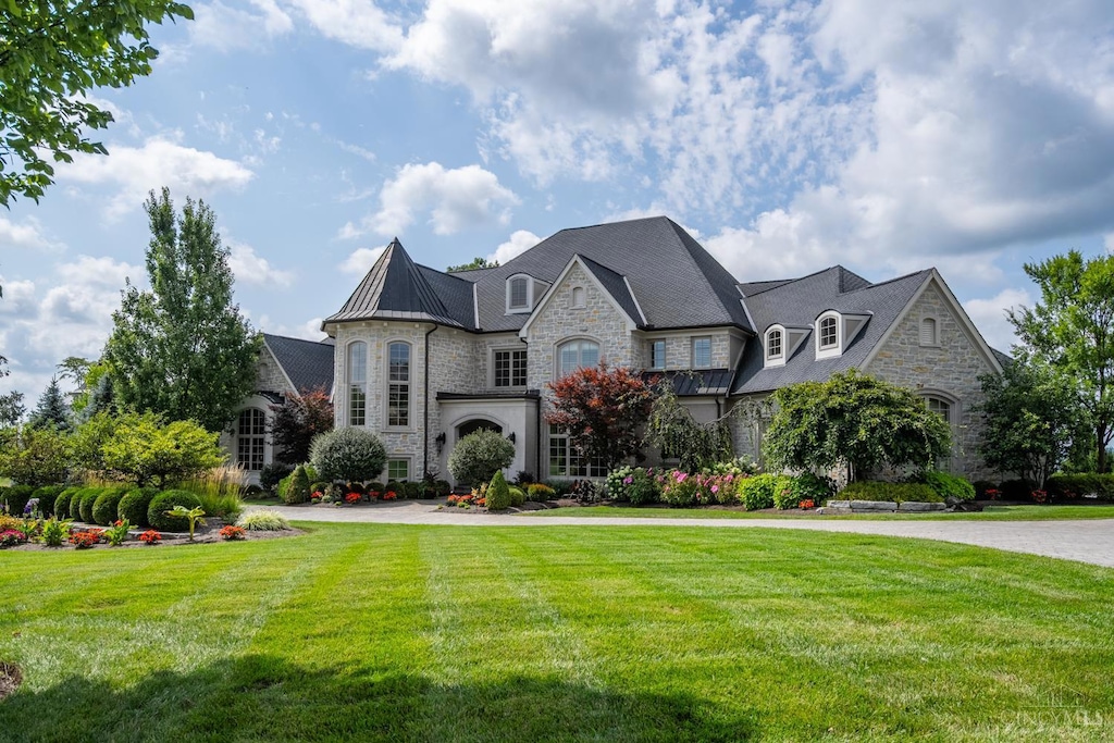 7951 Ayers Rd, Cincinnati, OH 45255 | MLS# 1781600 | Homes.com