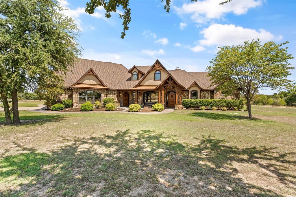 130 Brock Springs Trail, Weatherford, TX 76087 | MLS# 20465365 | Homes.com