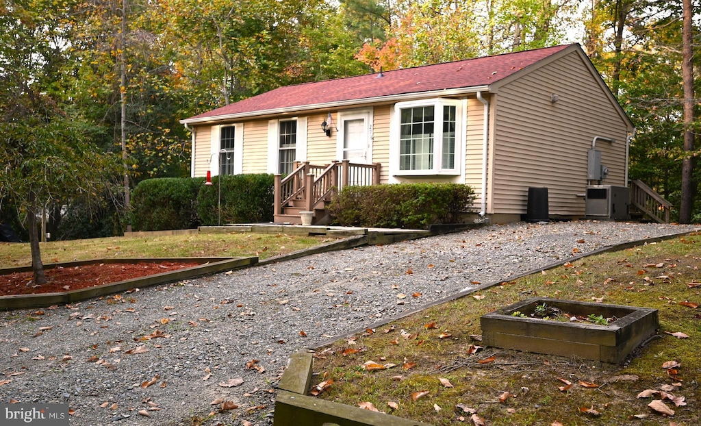 298 Valerie Ln, Lusby, MD 20657 | MLS# MDCA2011596 | Homes.com