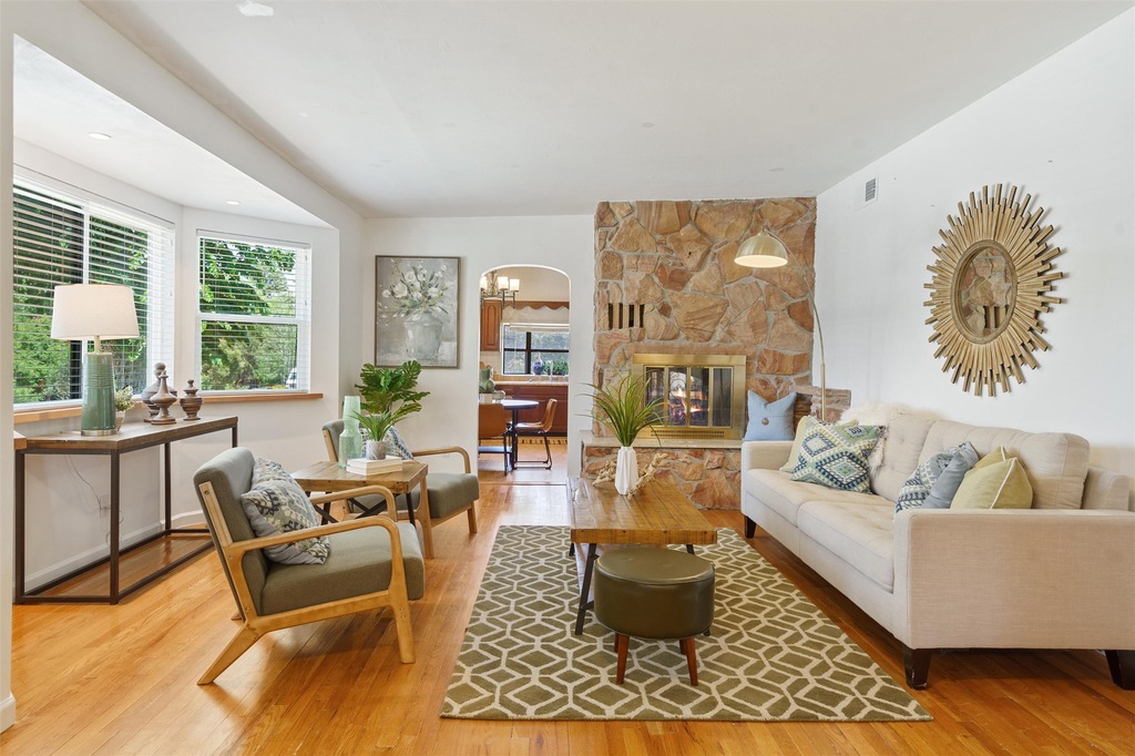 2853 Orange St, Los Alamos, NM 87544 | MLS# 202402500 | Homes.com