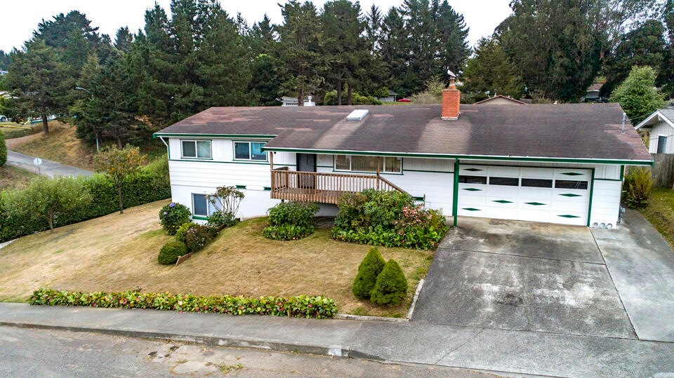 2366 Kipling Dr, Eureka, CA 95503 | MLS# 266497 | Homes.com