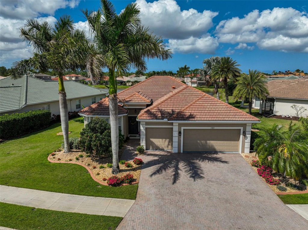 11989 Granite Woods Loop, Venice, FL 34292 | MLS# MFRA4607548 | Homes.com