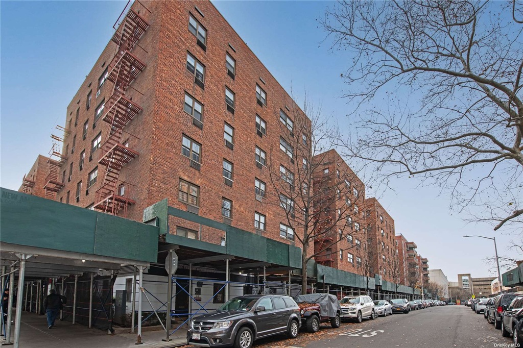 9430 58th Ave Unit 3A, Elmhurst, NY 11373 | MLS# ONE3525059 | Homes.com