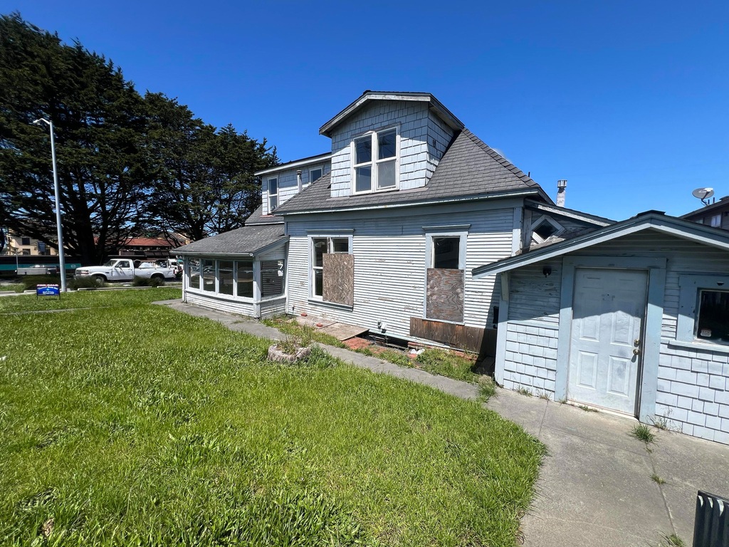 1831 Fairfield St, Eureka, CA 95501 | MLS# 266733 | Homes.com