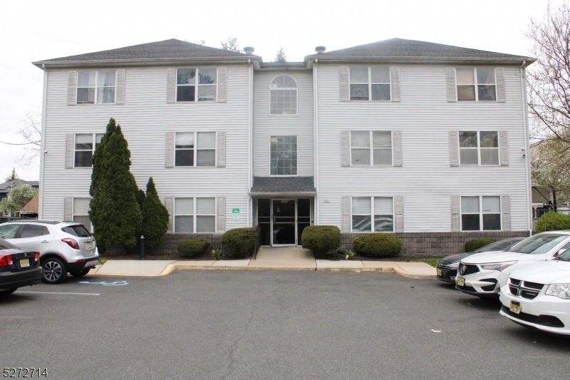 1270 N Broad St Unit 2C, Hillside, NJ 07205 | MLS# 3910306 | Homes.com