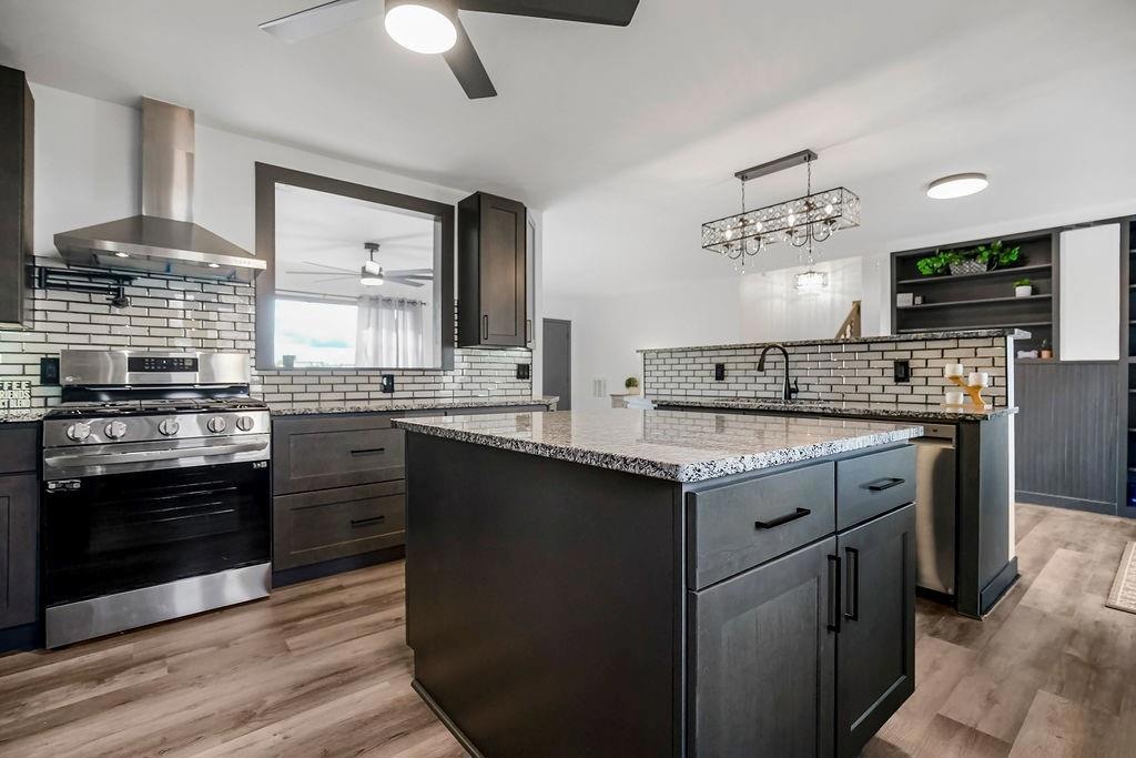 1453 S Ash St, Ottawa, KS 66067 | MLS# HMS2476154 | Homes.com