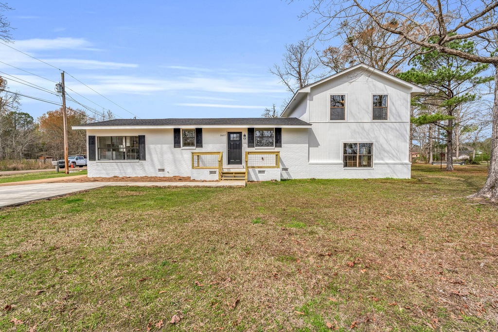 3607 Ridge Rd, Columbus, MS 39705 | MLS# 24-603 | Homes.com