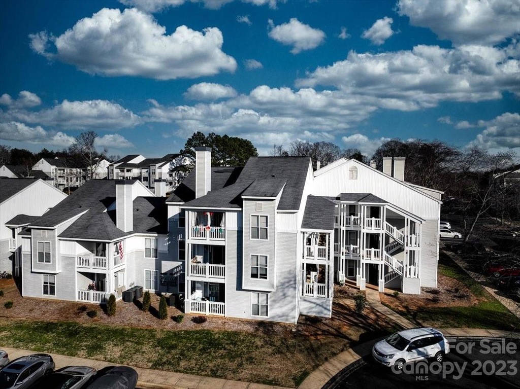 11 Hamiltons Bay Ct Unit 833, Clover, SC 29710 | MLS# CAR4097956 | Homes.com