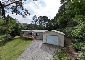 Blairsville GA Real Estate & Homes for Sale - Homes.com