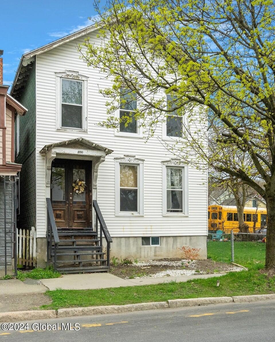 850 5th Ave, Troy, NY 12182 | Homes.com