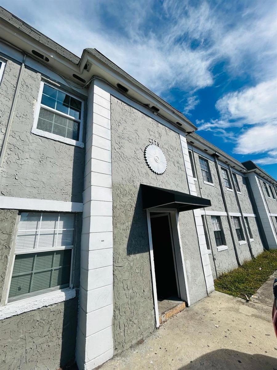 2775 L B McLeod Rd Unit B, Orlando, FL 32805 | MLS# MFRO6183042 | Homes.com