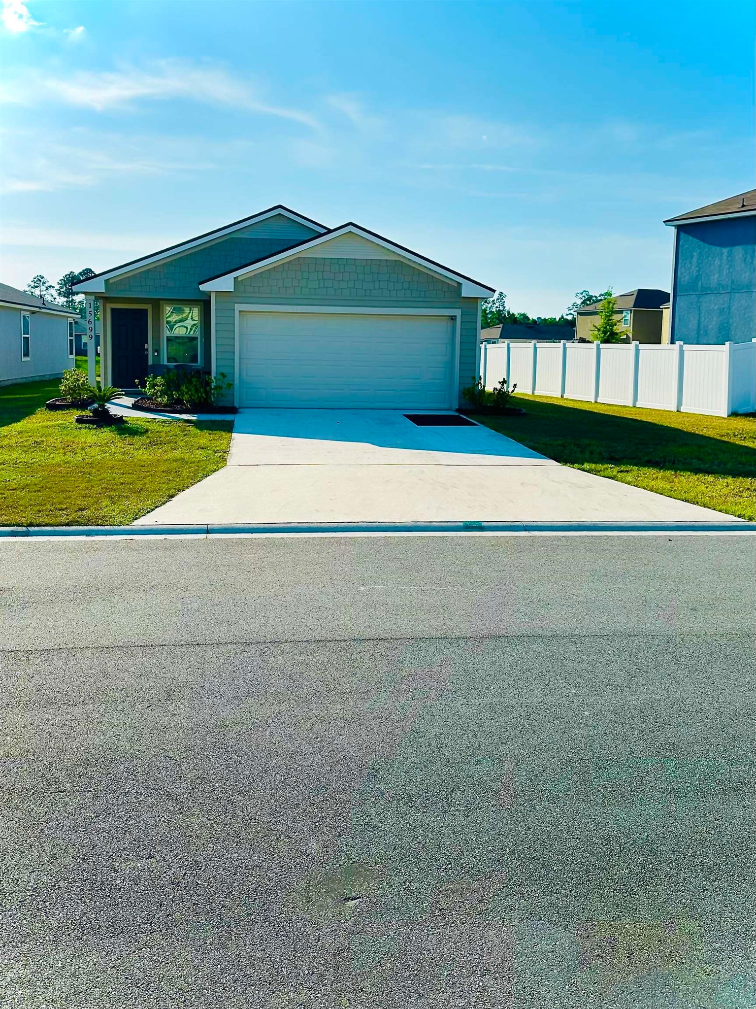 15760 Equine Gait Dr, Jacksonville, FL 32234 | MLS# 374118 | Homes.com