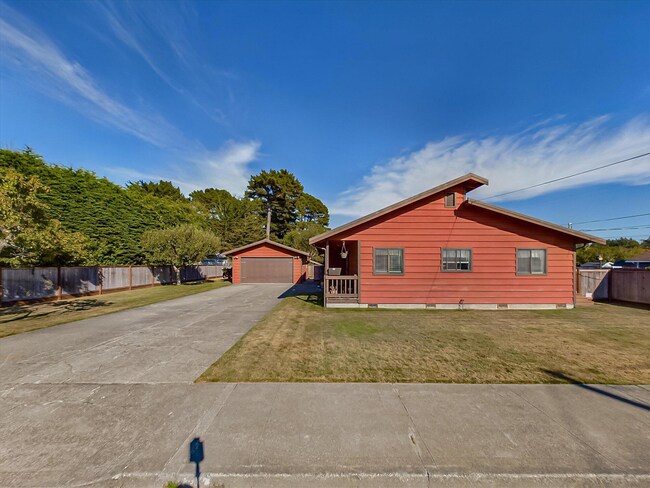 3513 California St, Eureka, CA 95503 | MLS# 265228