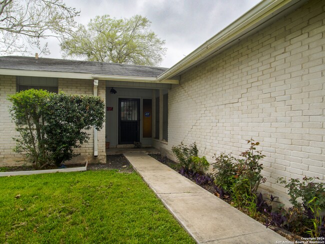 4842 Wordsworth St, San Antonio, TX 78217 | MLS# 1757036 | Homes.com