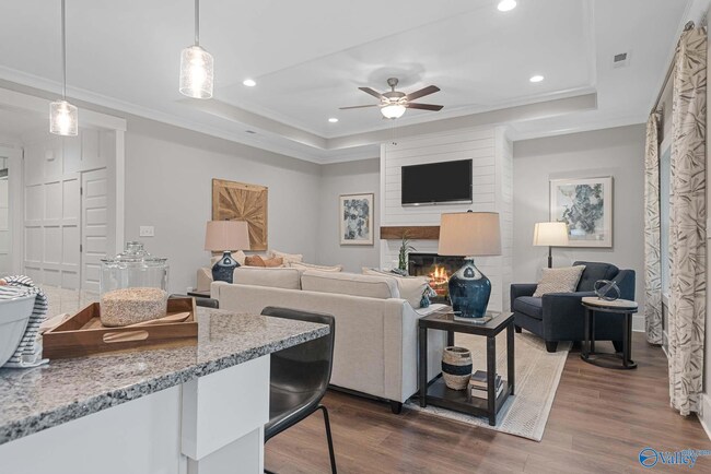 9103 Monteagle Blvd SE, Owens Cross Roads, AL 35763 | MLS# 21853838 | Homes.com