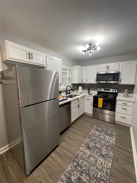 Homes for Rent in 77008 - Homes.com